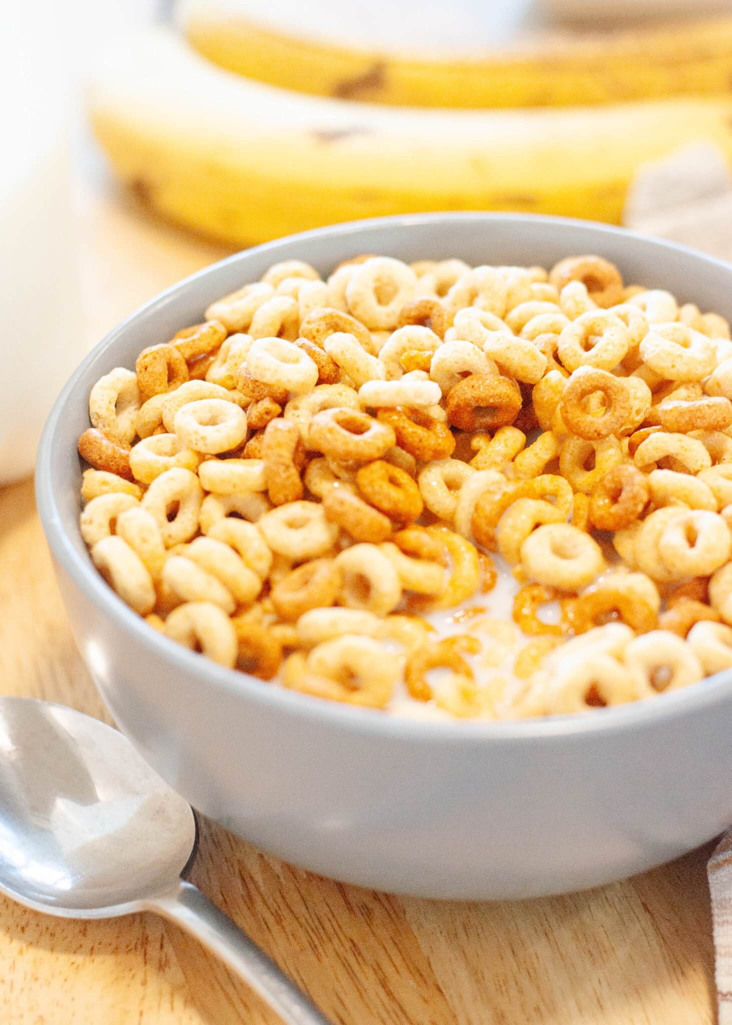 Gluten-Free Cereal Guide (90+ Options)